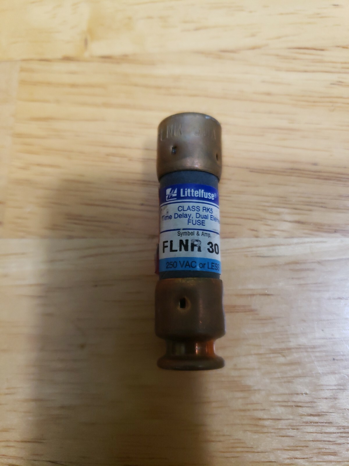 LITTELFUSE FLNR030, FLNR-30 30 Amp (30A) 250 Dual Element Time-Delay ...