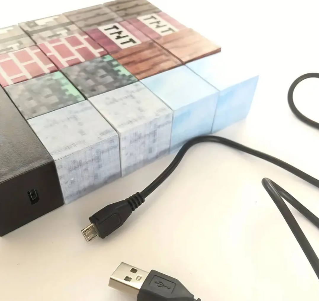 Minecraft Block Building Lamp - 16 Rearrangeable Light Up Blocks Build ...