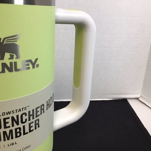 Stanley Flowstate Tumbler 40oz CITRON Green LIMITED EDITION Color ...