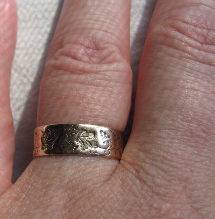 Antique JR Wood & Sons Solid 14k Yellow Gold Ring Band Size 8.25 Grape ...