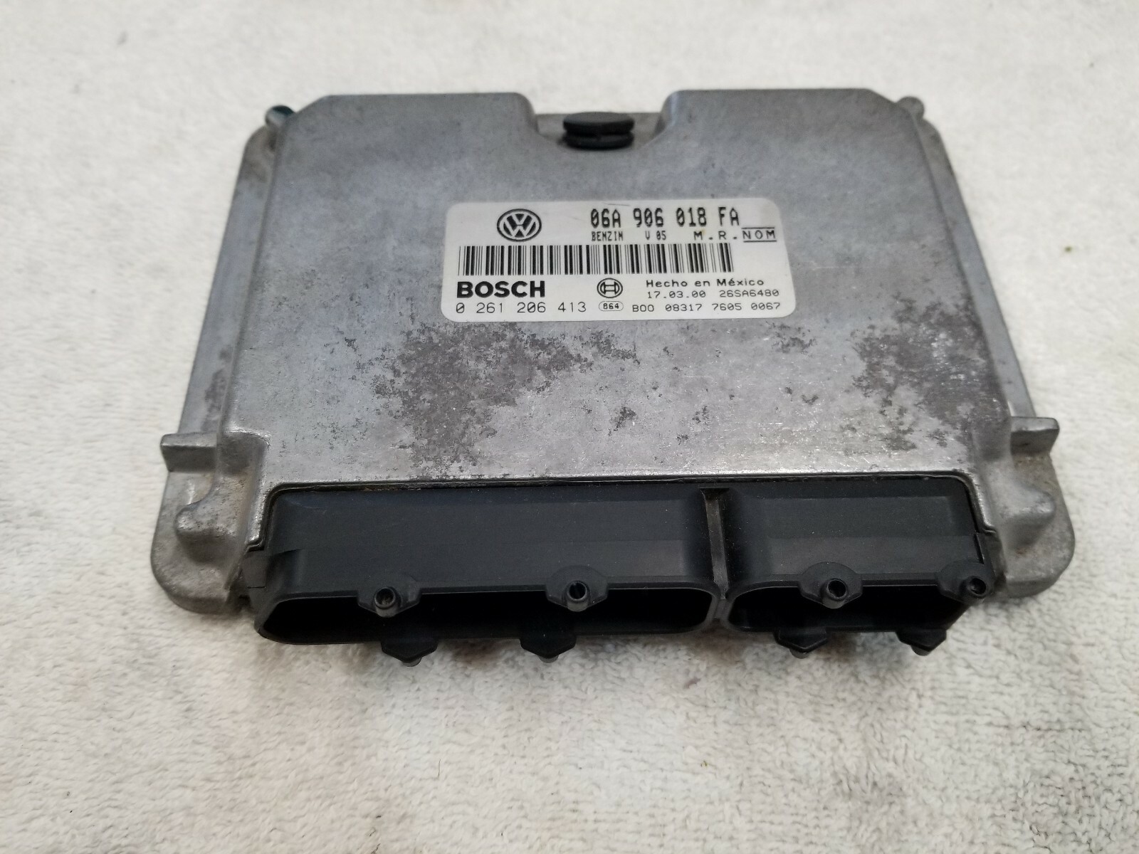 00-01 Volkswagen MK4 Jetta 2.0L 06A 906 018 FA Engine Control ECU ECM ...