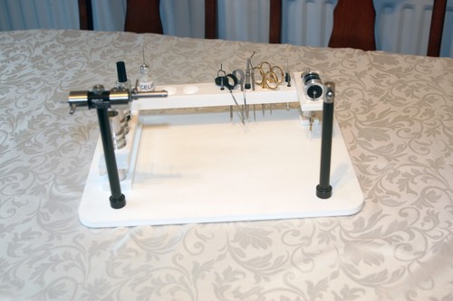 NOR-VISE RIGHT HAND FLY TYING STATION CUSTOM DESIGNED - -SOLID SURFACE ...