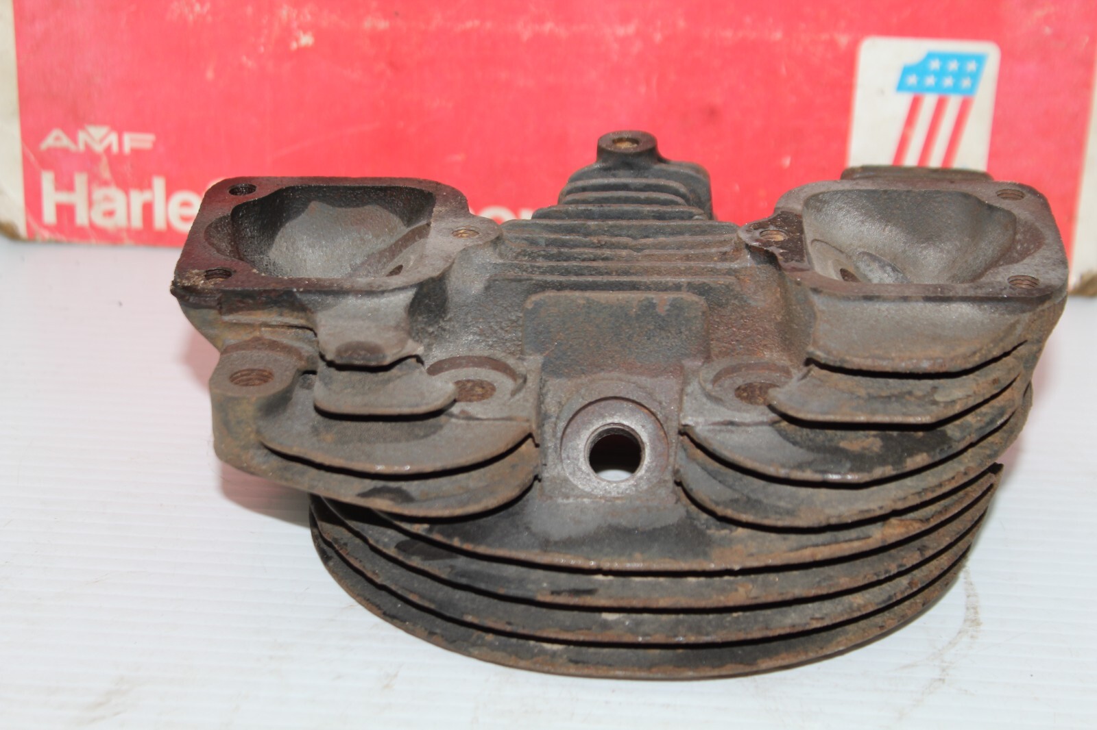 1971 Harley-Davidson Ironhead XL 1000 Sportster Rear Cylinder Head ...