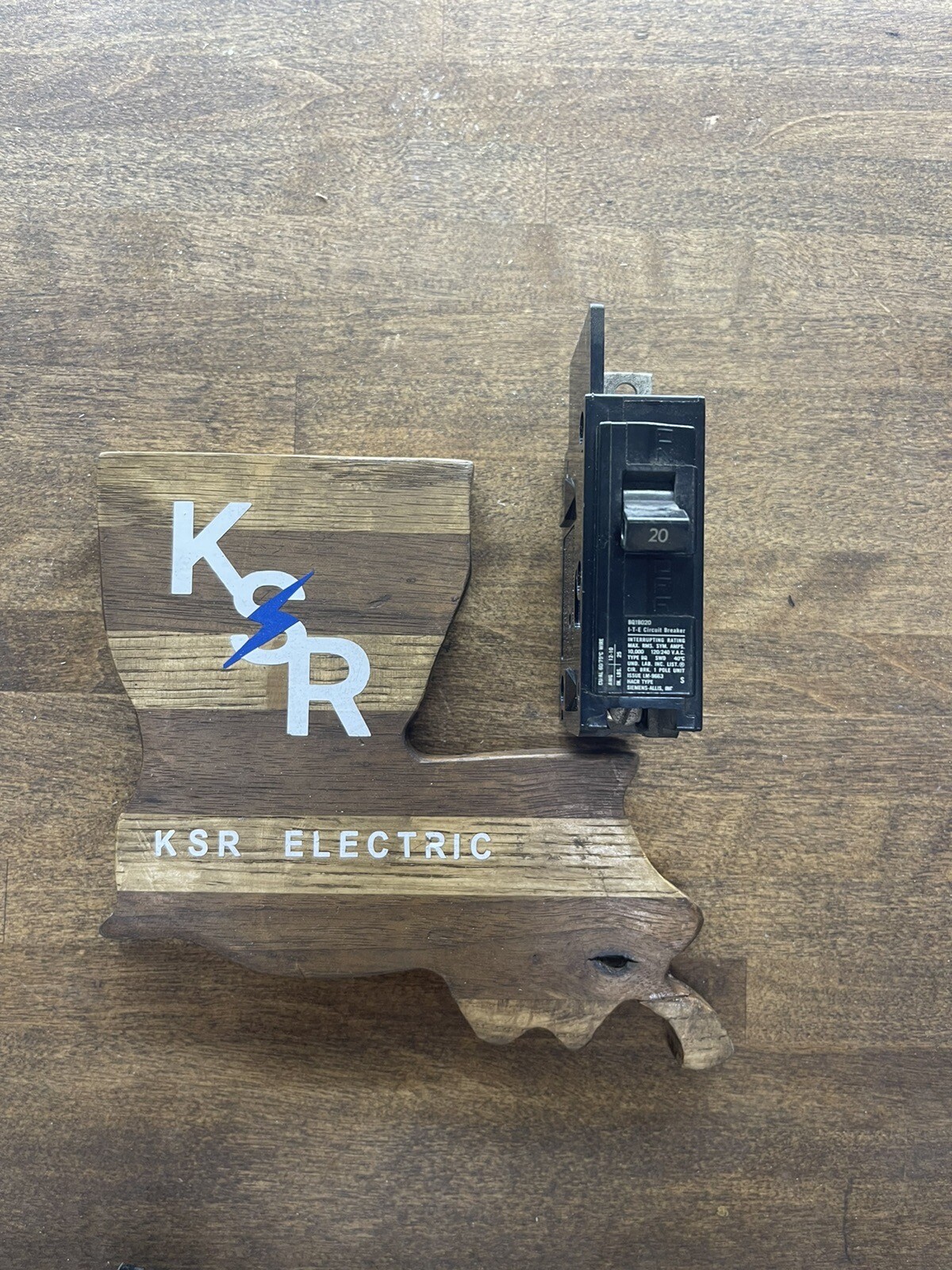 Siemens ITE BQ1-B020 BQ1B020 20 Amp 1 Pole 120V Bolt-On Circuit Breaker ...