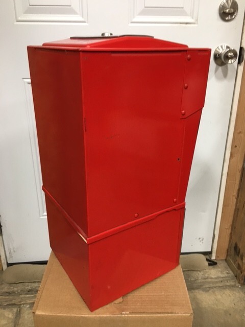 Vintage NFL Football Helmet Vending Machine with 32 Helmets in Capsules ...