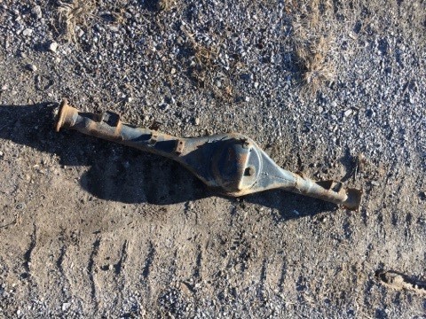 86 87 88 89 Toyota Truck 4Runner 4x4 Rear Axle Housing ***LOOK*** | eBay