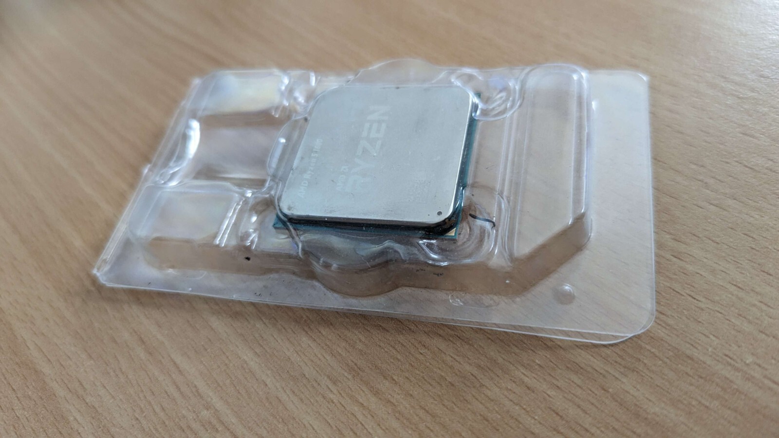 AMD Ryzen 1600 AF 3.2 GHz 6 Core Zen 2 CPU - YD1600BBAFBOX for sale ...