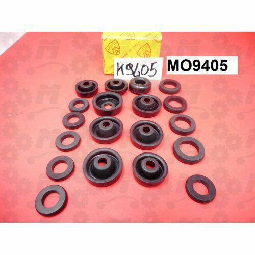 Set of brake rubbers complete with master cylinder and brake cylinders ...