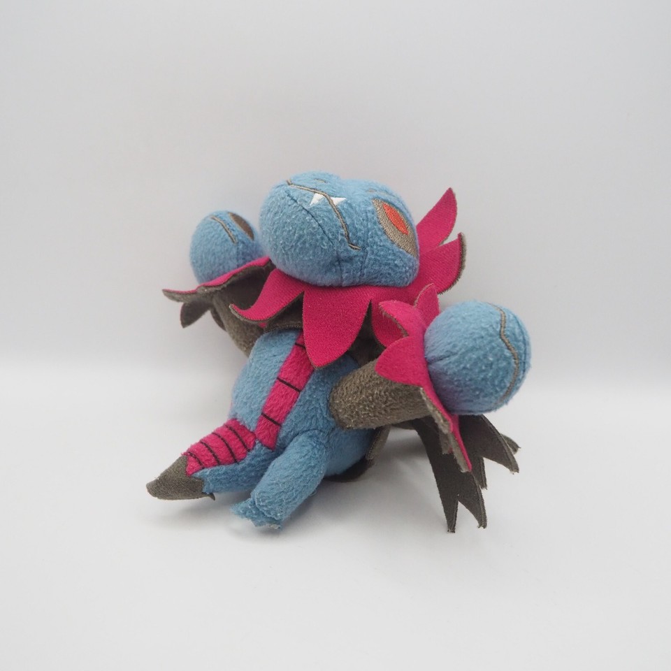 Hydreigon Pokemon C1007 Banpresto Plush 2013 Toy 5" Doll Japan Zweilous ...