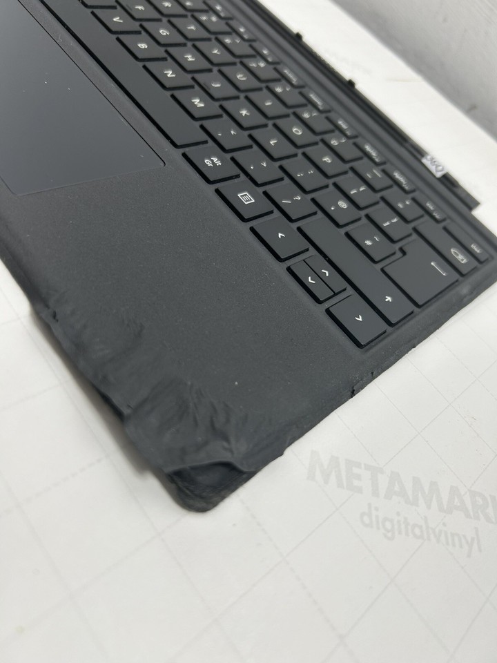 Microsoft Surface Pro 4 /5 / 6 / 7 Type Cover 1725 UK QWERTY Keyboard ...