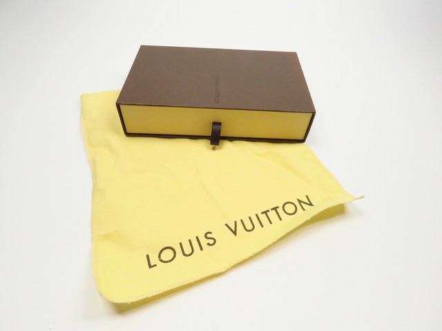 Authentic Louis Vuitton Dust Cover | semashow.com