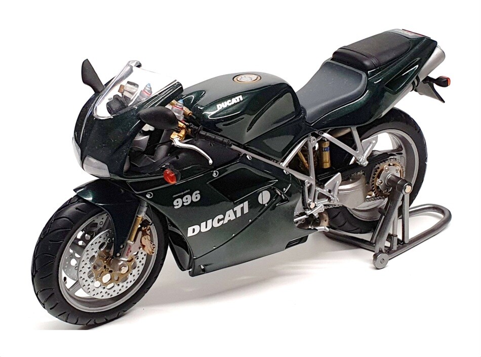 Minichamps 1/12 Scale 122 120002 - Ducati 996 Motorbike - Matrix ...