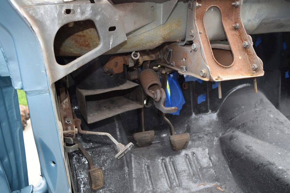 1970 Dodge Challenger R/T 383 4 speed B3 Blue with B5 stripe | eBay