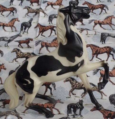 Hartland Vintage Mustang Horse Rearing Pinto Paint Indian Pony Black ...