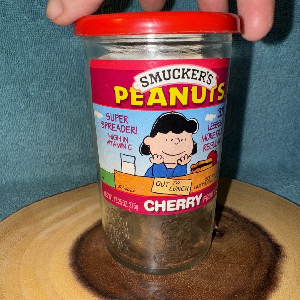 Vintage SMUCKERS PEANUTS Glass Jelly Jar CHERRY Paper Label LUCY OUT TO LUNCH | eBay