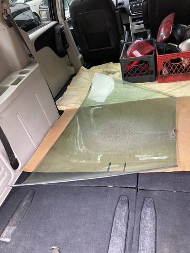 1971-1973 Buick Riviera Boattail Boat Tail Back Rear Windshield Window ...