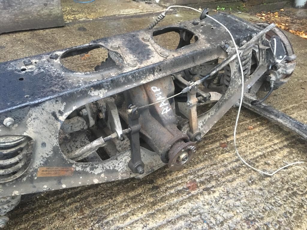 JAGUAR XJS FACELIFT 3.54 LSD OUTBOARD BRAKE REAR AXLE XJC LATE IRS AXLE ...