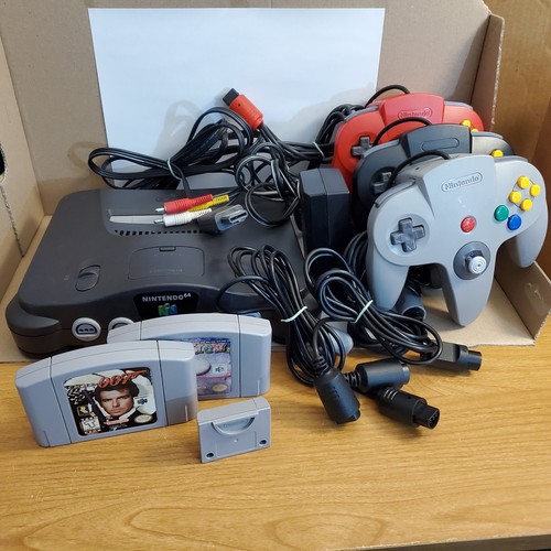 N64 Console Lot, Black Nintendo 64 Controllers Games Bundle - TESTED ...