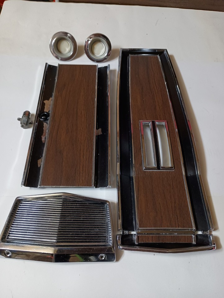 MoPar 68 69 70 B Body Plymouth Road Runner GTX Dodge Charger Center ...