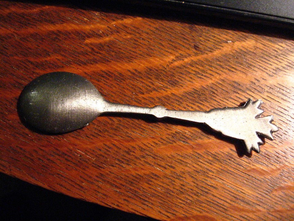 Canada Souvenir Spoon - Vintage Canadian Maple Leaf Travel Vacation ...