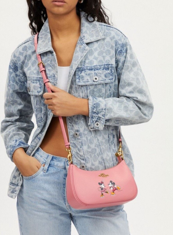 NWT COACH CM858 Disney X Coach Teri Shoulder Bag w Ice Skate Motif ...