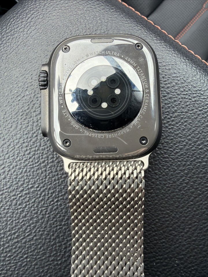 Apple Watch Ultra 2 2nd Generation GPS & Cellular 49mm - Titanium ...