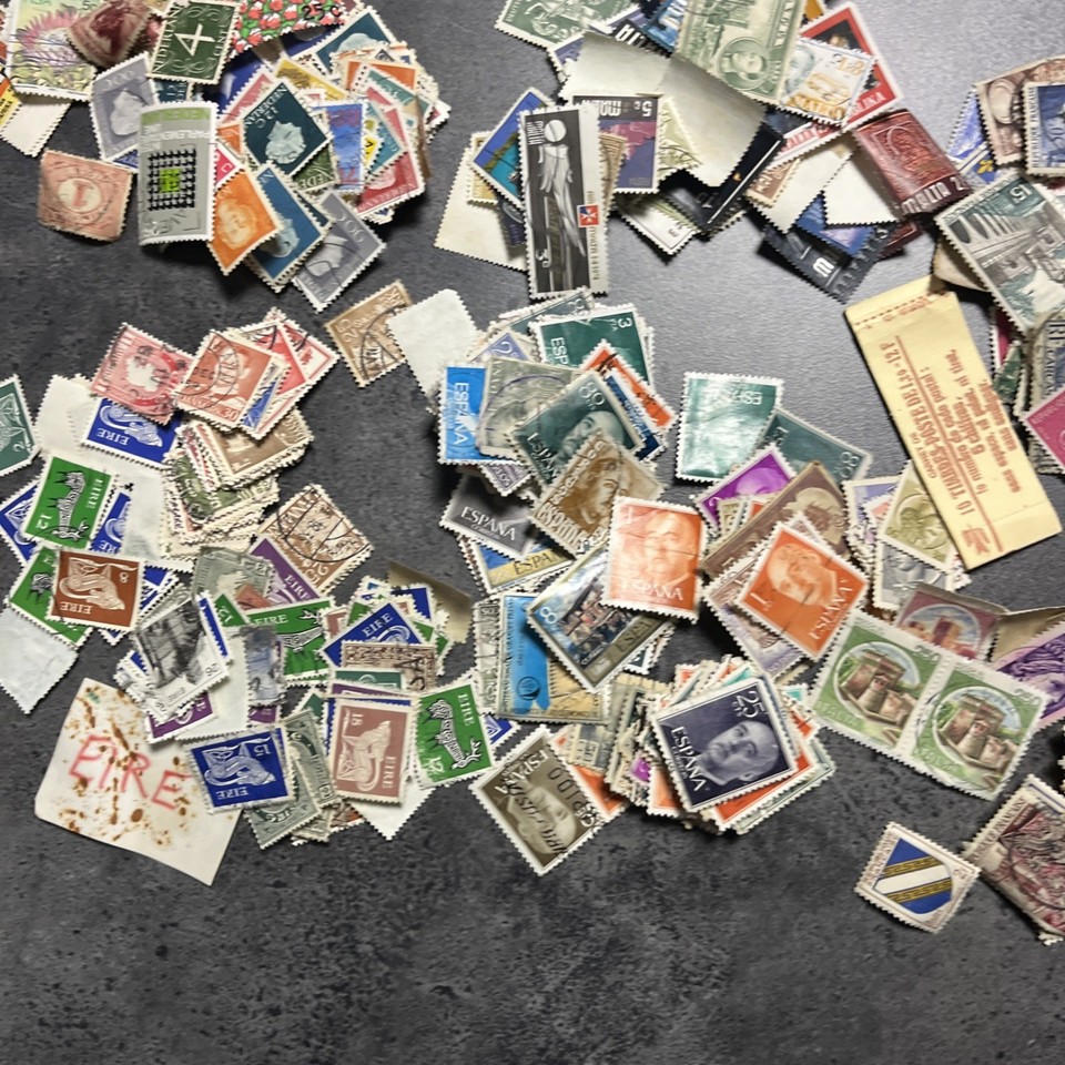 Stamps3 Large Collection Vintage Europe Stamps Italy Ireland Spain ...