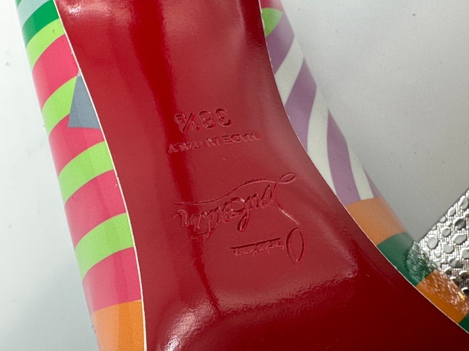Christian Louboutin HOT CHICK 100 Scallop Heels Pumps Shoes Grand Bain ...