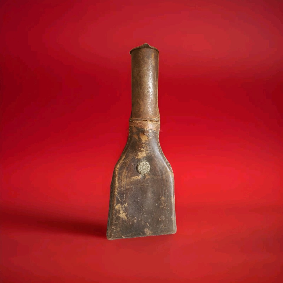 Antique Leather Gun Powder Flask Possibly Civil War WW1 WW2 BEST OFFER ...