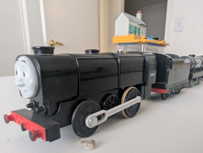Thomas And Friends Tomy Trackmaster NEVILLE With Tar Tankers | eBay