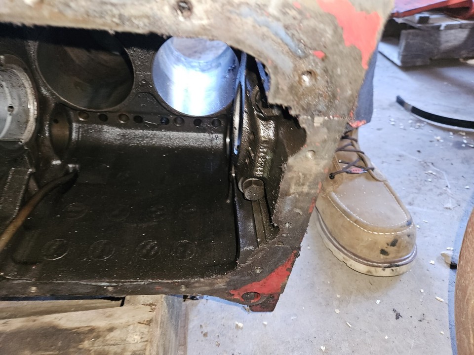 Ford 172 Gas Tractor Engine Block B9NN 6015B | eBay