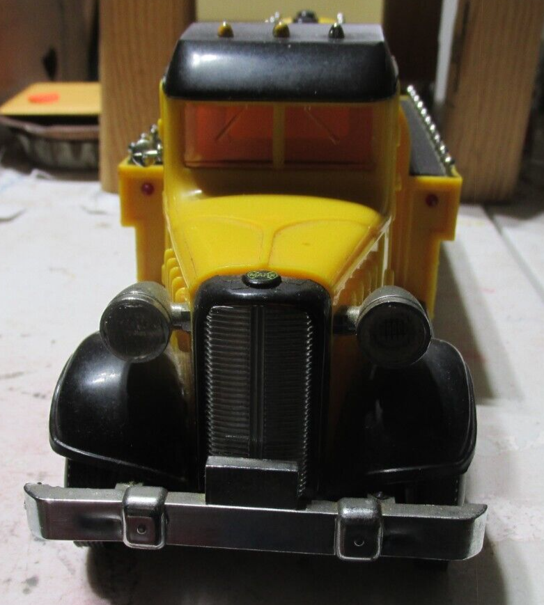 vintage toy Shell oil Company gas truck bank marx 1994 11" long | eBay