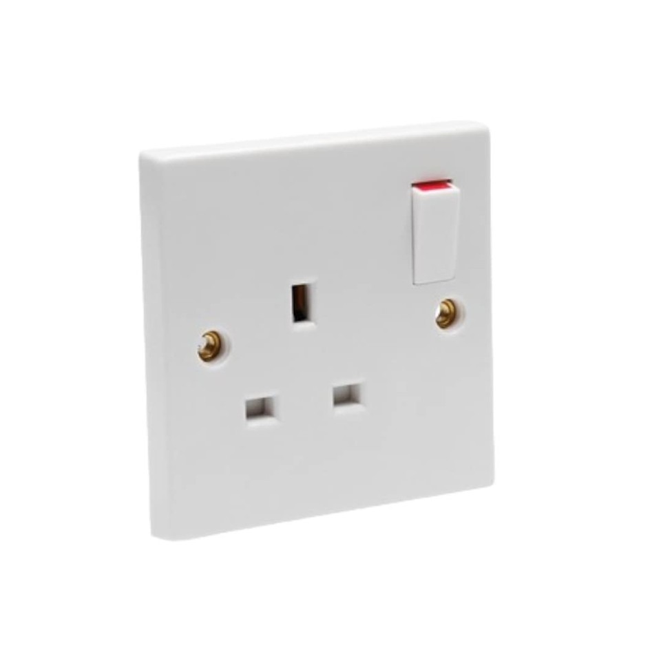 Single Switched Socket 1 Gang 13Amps White Electrical, 25/35/45mm Back ...