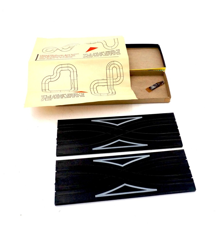 ORIGINAL 1962 AURORA MODEL MOTORING #1524 2 LANE CRISSCROSS ROADWAYS ...