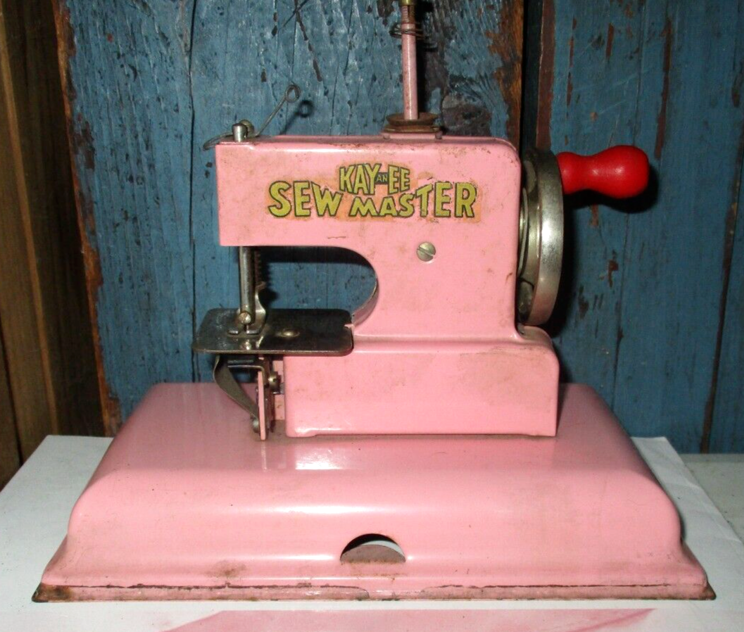VINTAGE GERMAN KAY-EE SEW MASTER PINK CHILD'S WORKING SEWING MACHINE | eBay