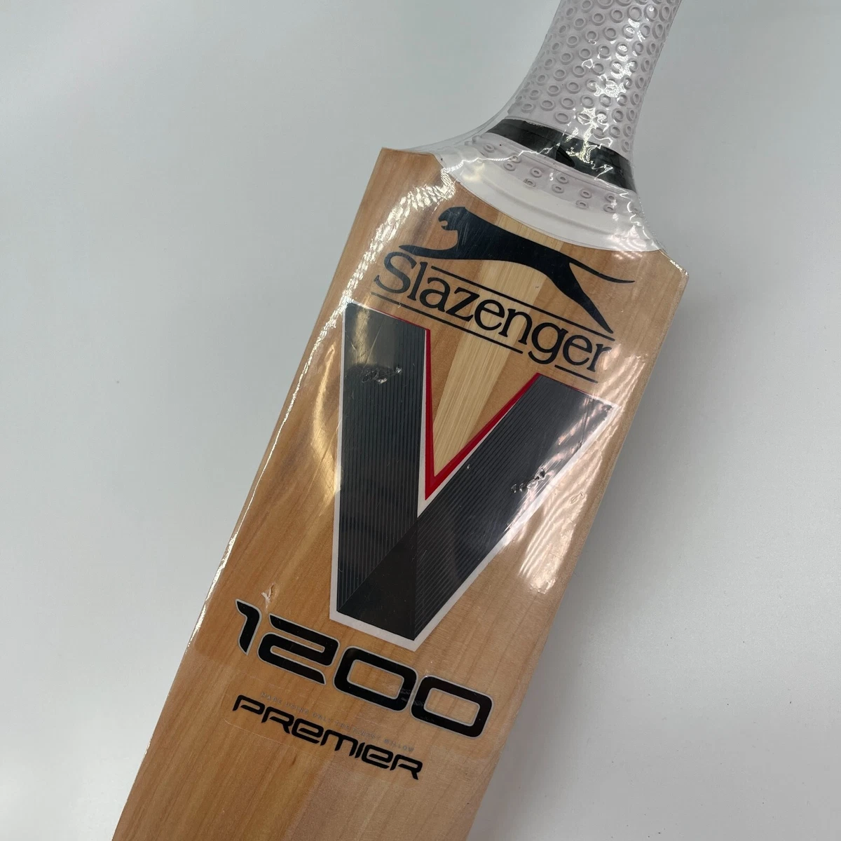 Slazenger Cricket Bats V1200