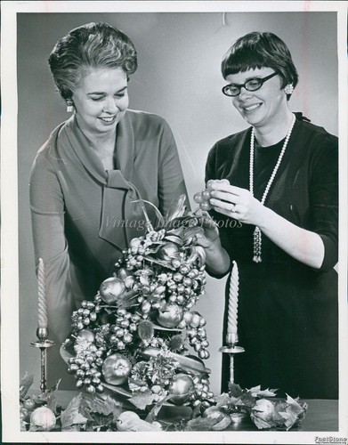 1966 Photo Mmes Douglas Higginbotham John C Krach Lakewood College ...