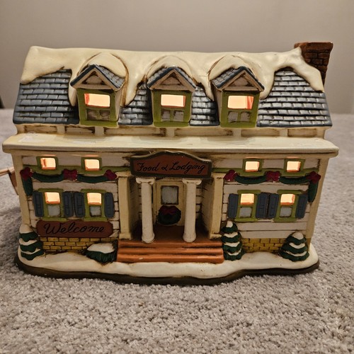 Vintage Lefton Colonial Village Food & Lodging Inn 01326 1994 Lighted ...