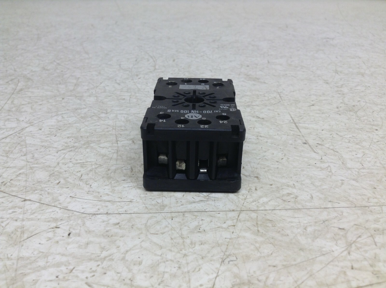 Allen Bradley 700-HN100 Relay Base 8 Pin Socket 700HN100 Ser B (TB) | eBay