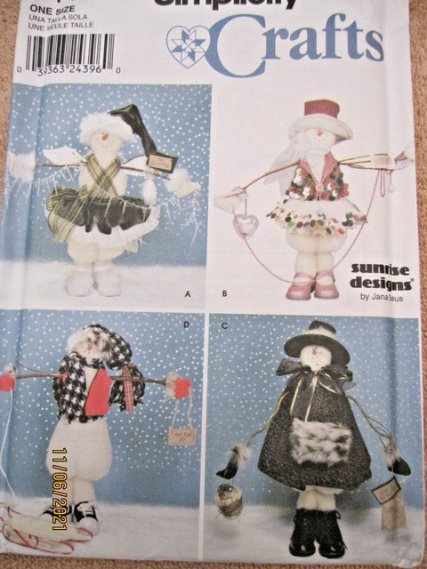 Simplicity Crafts 9442 Holiday Winter Xmas 26 Inch Snow People Pattern ...