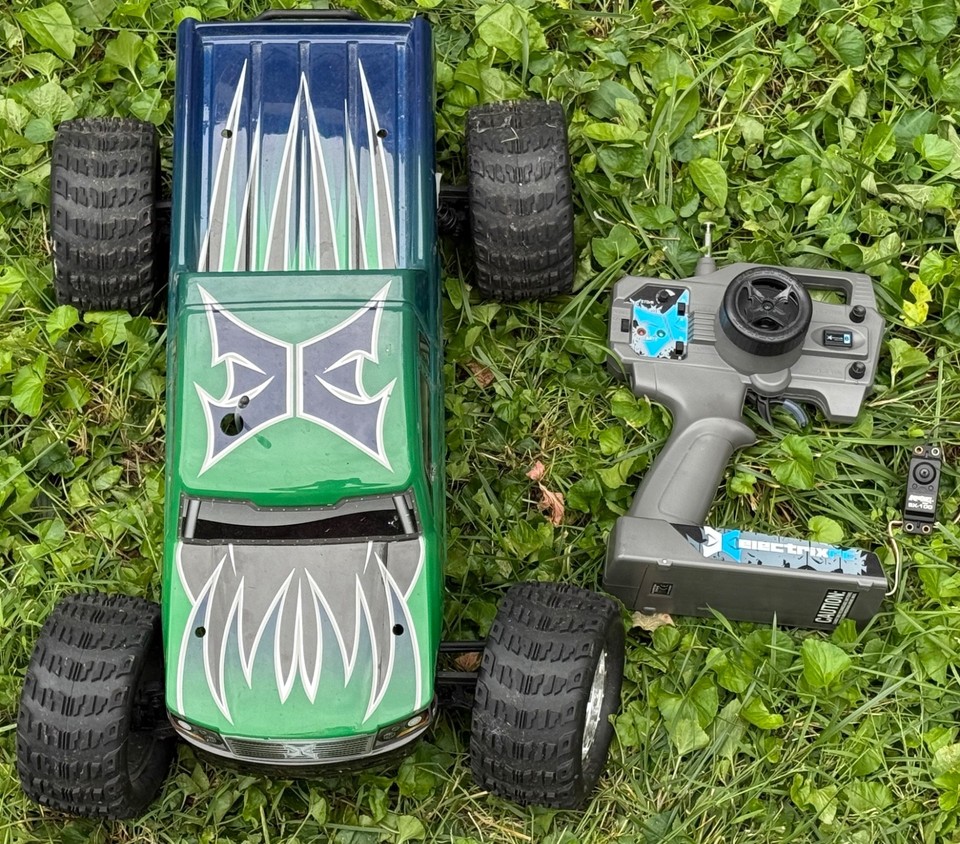 Vintage 1990’s ECX Ruckus RC Truck 1/10 Remote Control INCOMPLETE PARTS ...