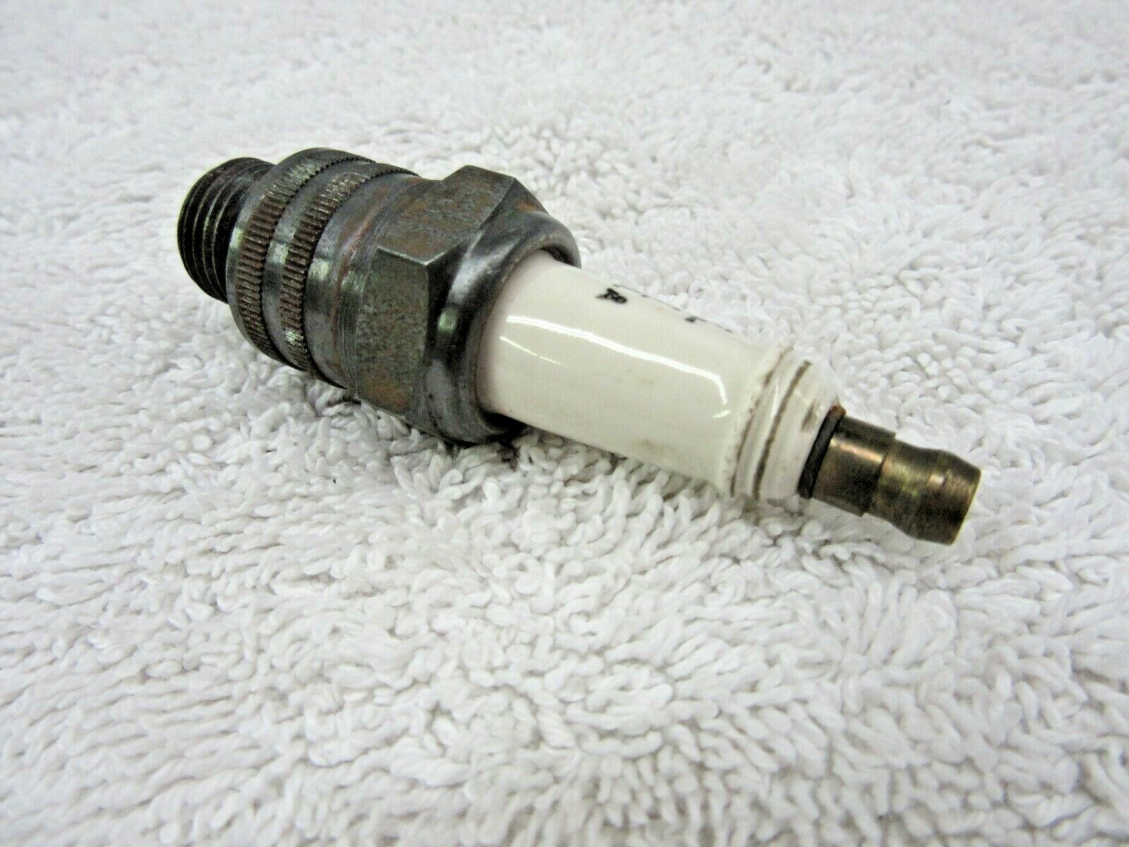 Antique Vintage Litle Giant Spark Plug COLLECTIBLE | eBay