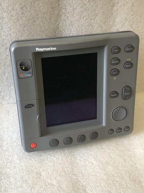 Raymarine Pathfinder Rl70c Plus Colour Chart Plotter & Radar (E52034 ...