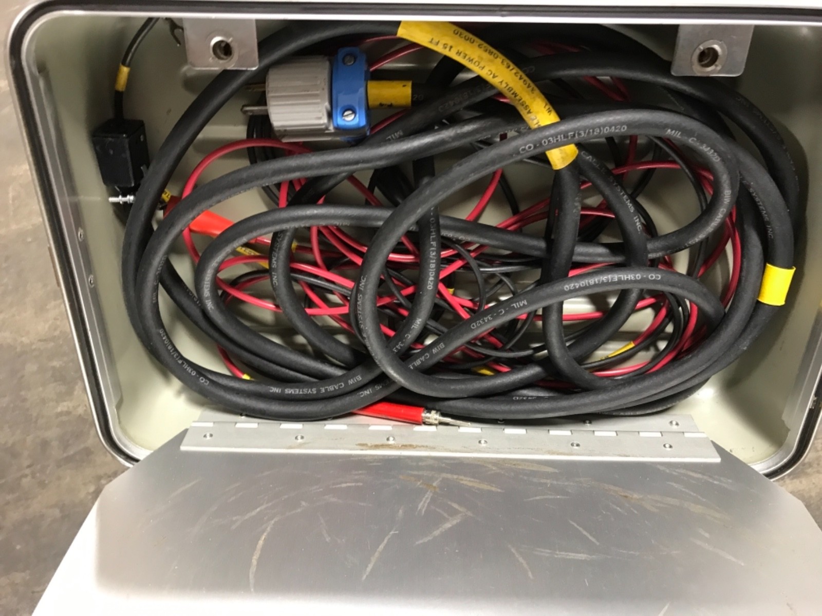 VAL-TRONICS INSULATION AND DIELECTRIC TESTER MD-1A MODEL 0851 | eBay