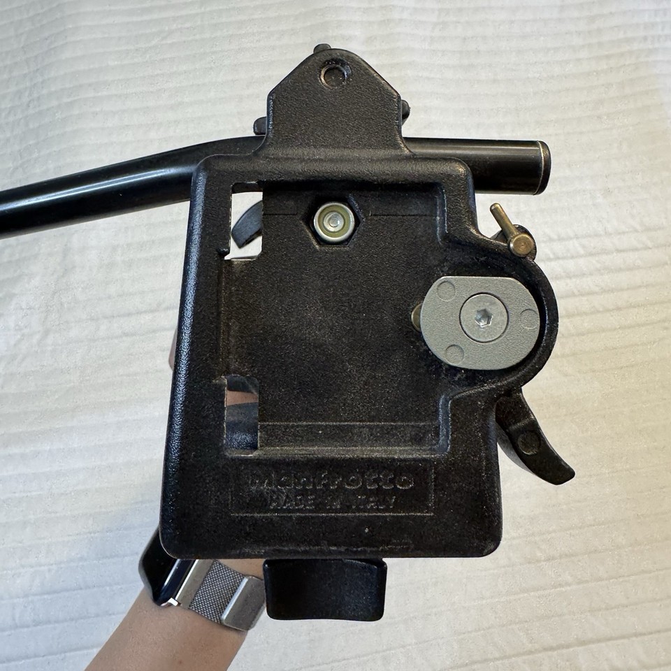 Bogen Manfrotto 3130 Tripod Made In Italy | eBay