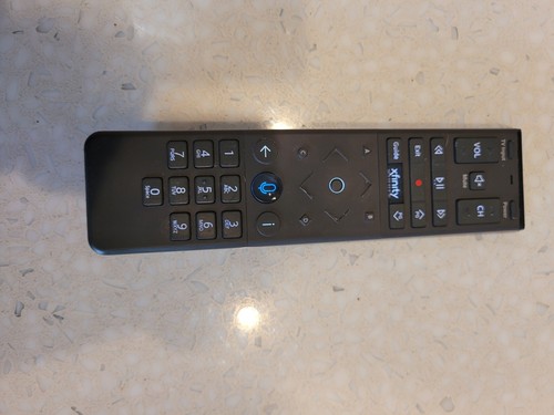 Xfinity XR15 Comcast Voice Streaming Remote Control 2 AA Batteries ...