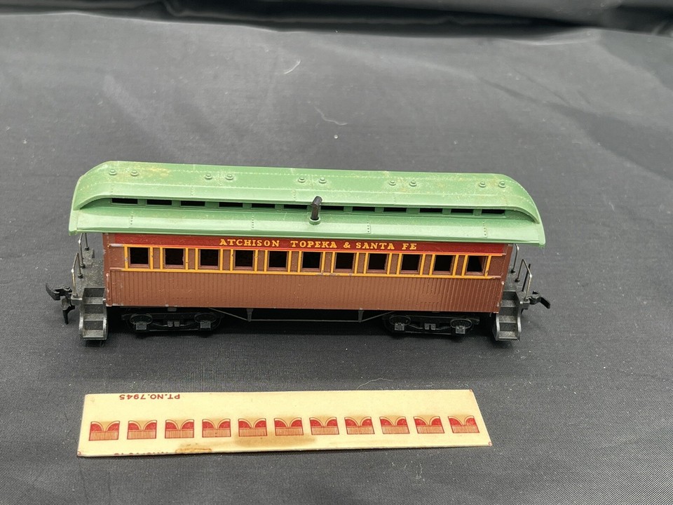 Tyco HO Model R.R. Passenger Cars 2 Atchison Topeka & Santa Fe ...