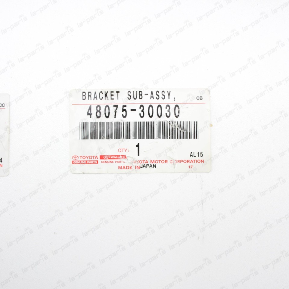 NEW GENUINE LEXUS FRONT LOWER CONTROL ARM BUSHINGS 48075-30030 48076 ...