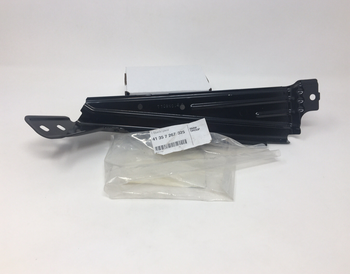 NEW Genuine OEM BMW X3 11-17 X4 15-18 LEFT FRONT Bracket Side Panel ...