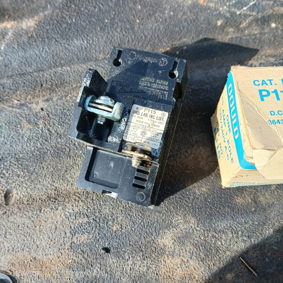 NEW GOULD P115 Single Pole 15 AMP Pushmatic Breaker, 120V, 15A | eBay